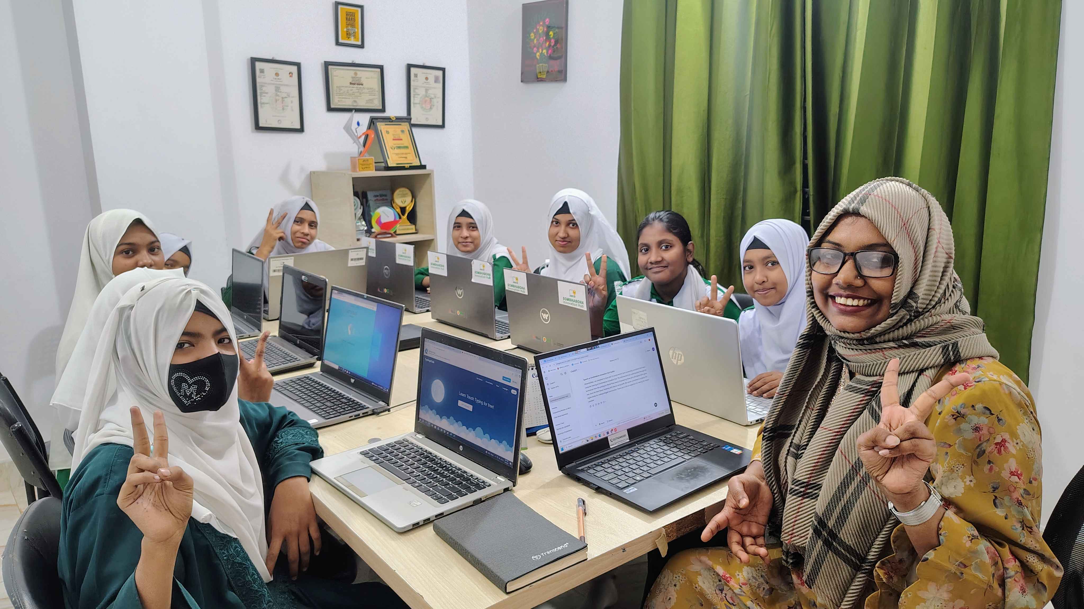 Video Update: 10 Girls Complete Computer Training Through initiative ...