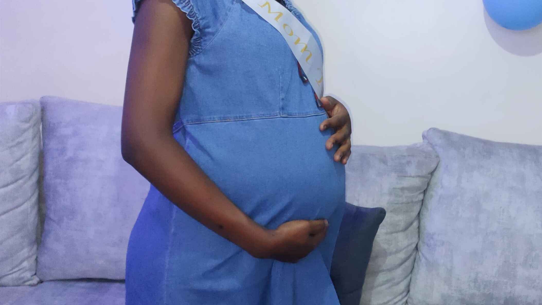 IS BEING PREGNANT AT YOUR LATE 40s A SIN. #stigmatization of women
